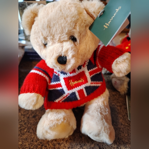 Harrods | Toys | Nwt Harrods Union Jack 8 Bear Plushie Stuffed Animal ...